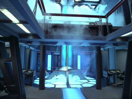 Solve USS Voyager engineering jigsaw puzzle online with 88 pieces