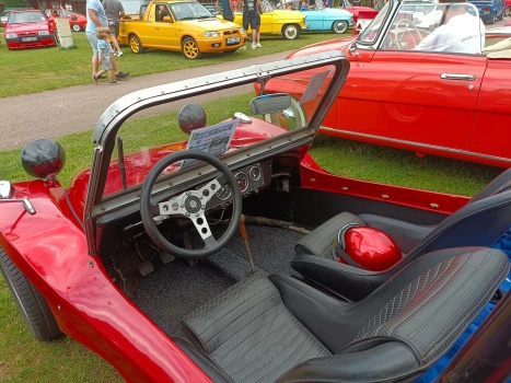 Solve Bugina 1 jigsaw puzzle online with 594 pieces