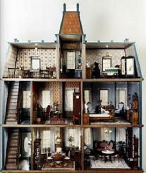 Solve A Doll House jigsaw puzzle online with 99 pieces
