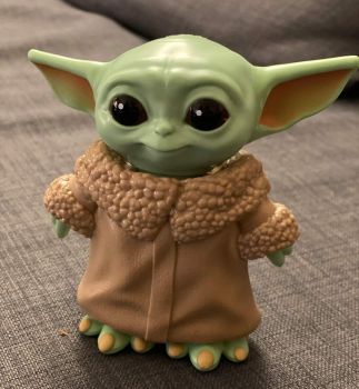 Solve Star Wars - Grogu jigsaw puzzle online with 380 pieces