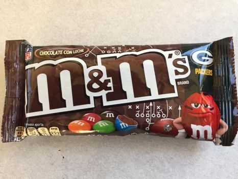 Solve Mexican M&Ms jigsaw puzzle online with 108 pieces
