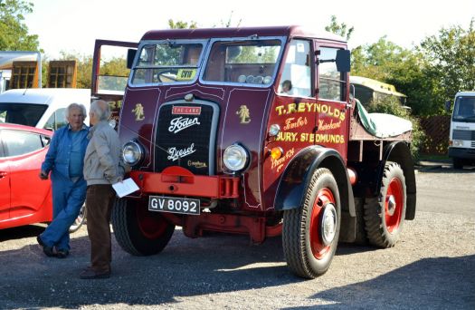 Solve 1941 Foden STG/5 Timber Tractor - "The Lark" jigsaw puzzle online ...